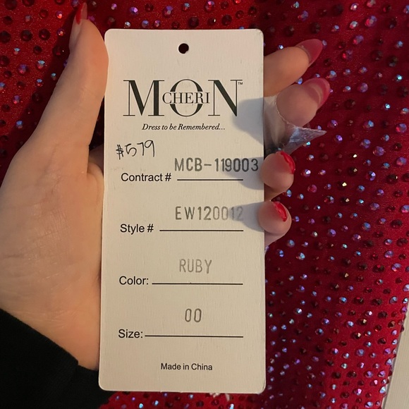 ellie wilde | Dresses | Ellie Wilde Prom Dress | Poshmark